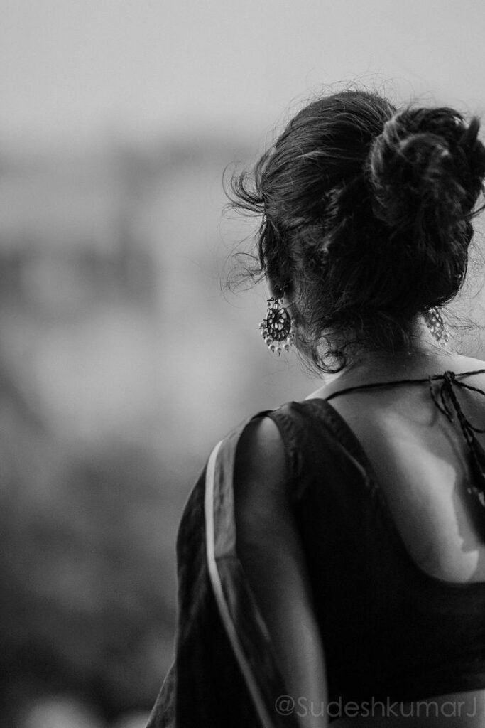 [1099+] Sad Girl Dp, Images, Pics, Photos & Wallpapers (2025 ...